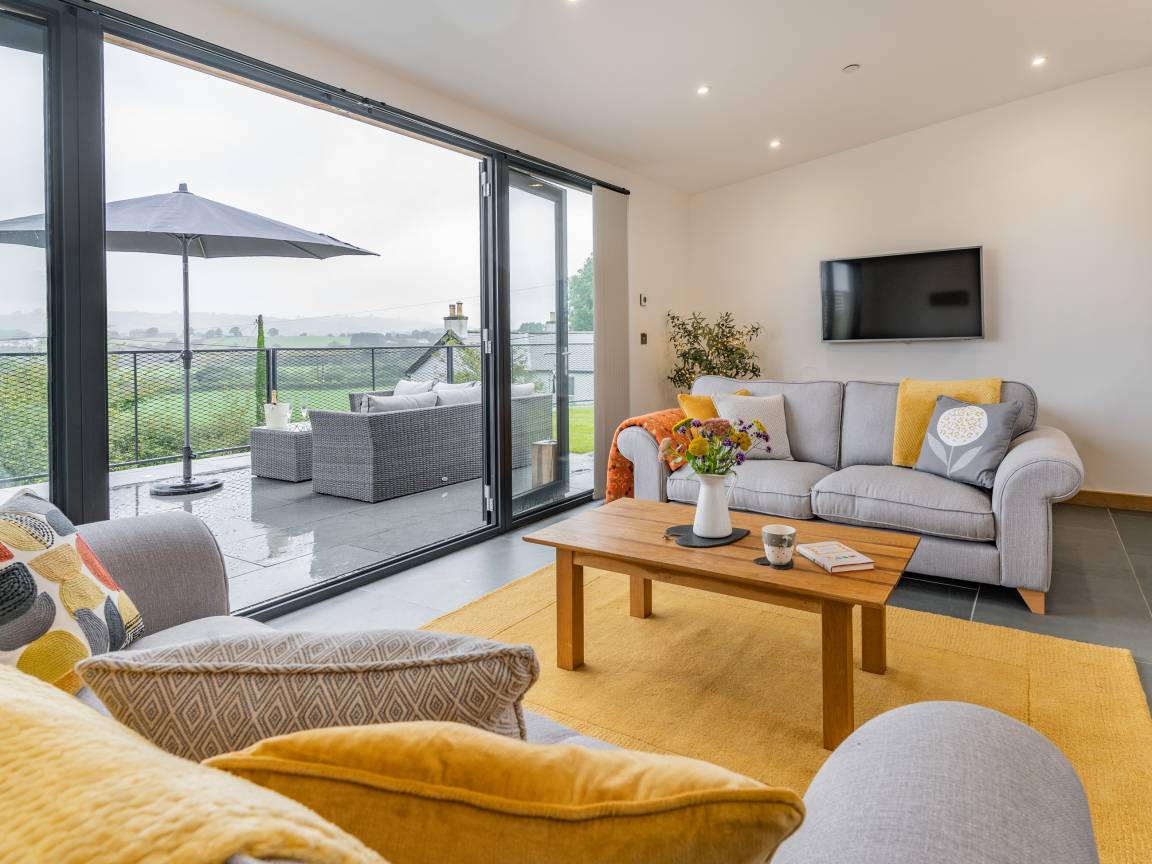 Cottage ∙ 2 Bedrooms ∙ 6 Guests - Llandeilo