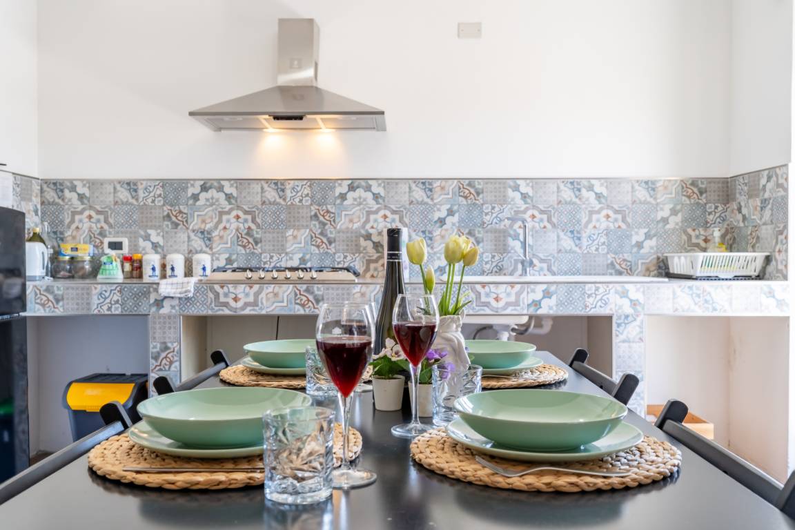 97 M² Ferienwohnung ∙ 2 Schlafzimmer ∙ 6 Gäste - Naxos, Italien