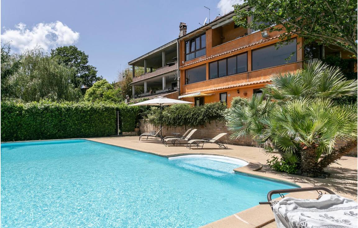 270 M² Maisonette ∙ 4 Camere Da Letto ∙ 12 Ospiti - Sutri