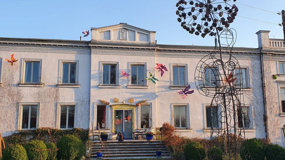 450 M² Ferienhaus ∙ 8 Schlafzimmer ∙ 25 Gäste - Dargun