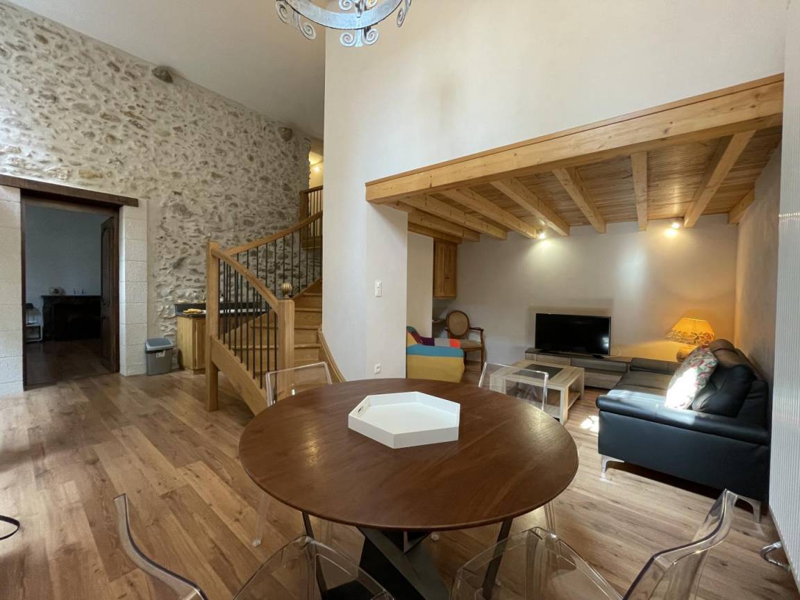 92 M² Gîte ∙ 2 Habitaciones ∙ 4 Huéspedes - Ariège