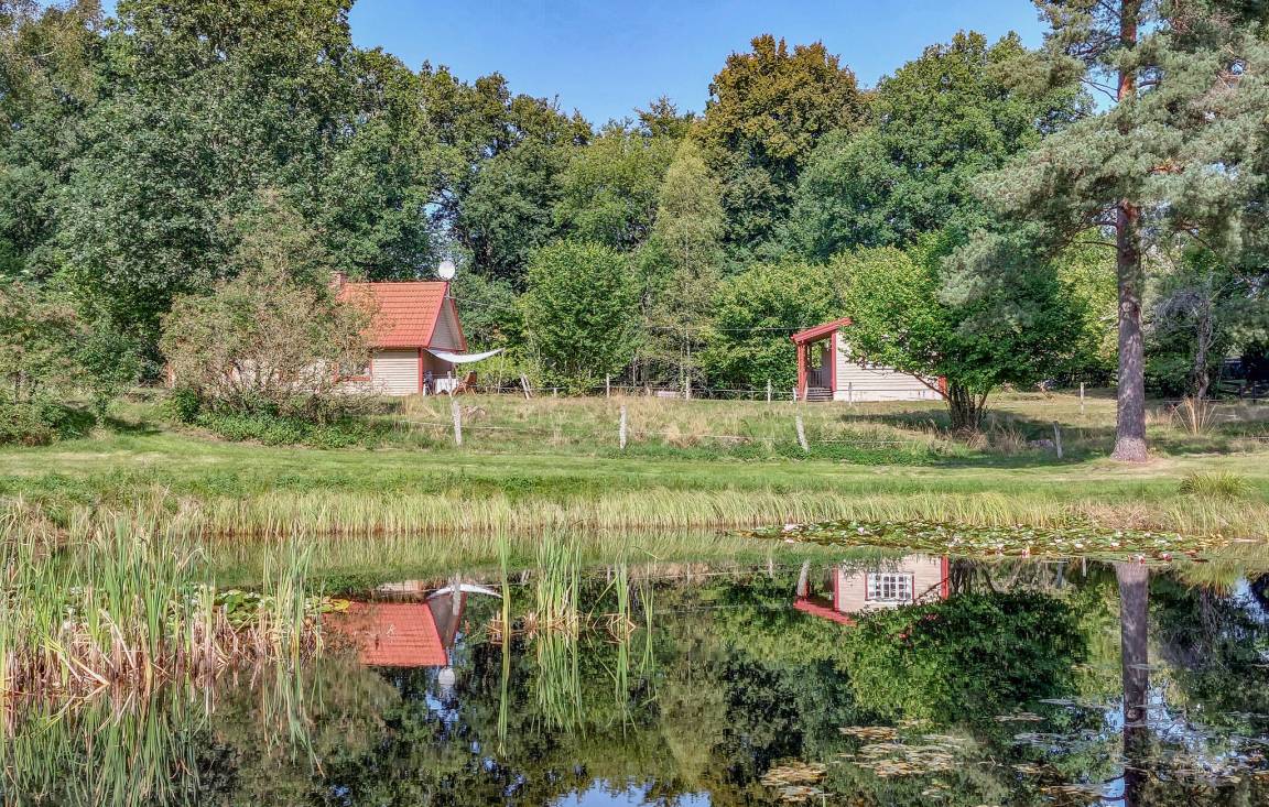 37 M² Huis ∙ 4 Gasten - Osby