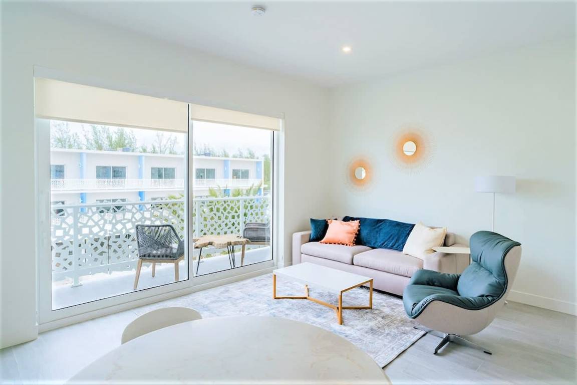 Apartment ∙ 1 Bedroom ∙ 4 Guests - West Bay