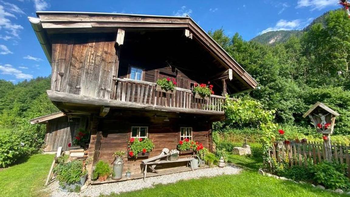 80 M² Ferienhaus ∙ 2 Schlafzimmer ∙ 4 Gäste - Schwaz
