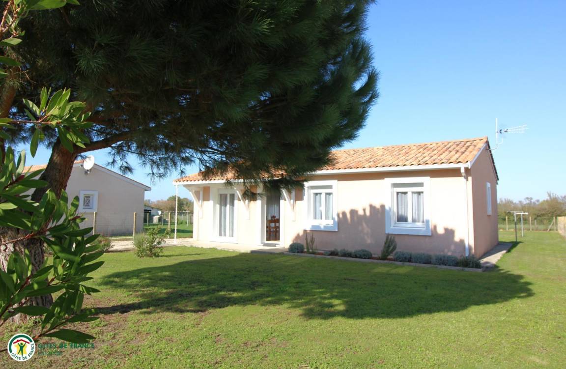 80 M² Gîte ∙ 2 Chambres ∙ 4 Personnes - Gironde