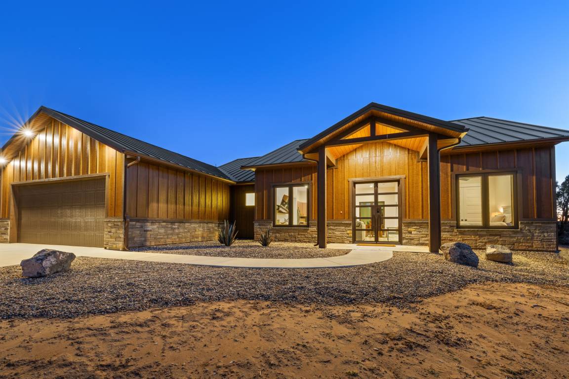 149 M² House ∙ 3 Bedrooms ∙ 6 Guests - Orderville, UT