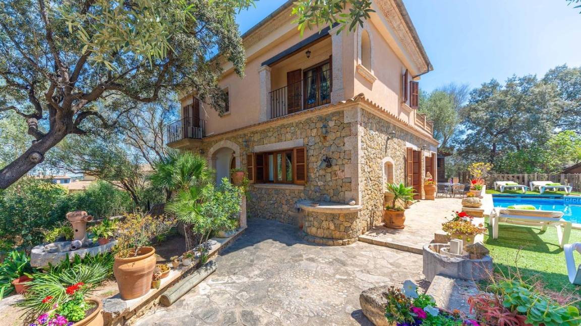 30 M² Apartamento ∙ 5 Habitaciones ∙ 9 Huéspedes - Petra