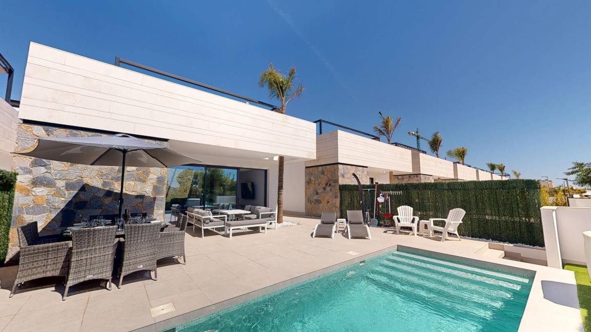 136 M² Villa ∙ 5 Chambres ∙ 10 Personnes - Los Alcázares