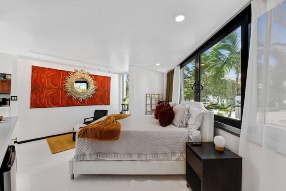 350 M² Apartment ∙ 1 Bedroom ∙ 1 Guest - Fort Lauderdale, FL