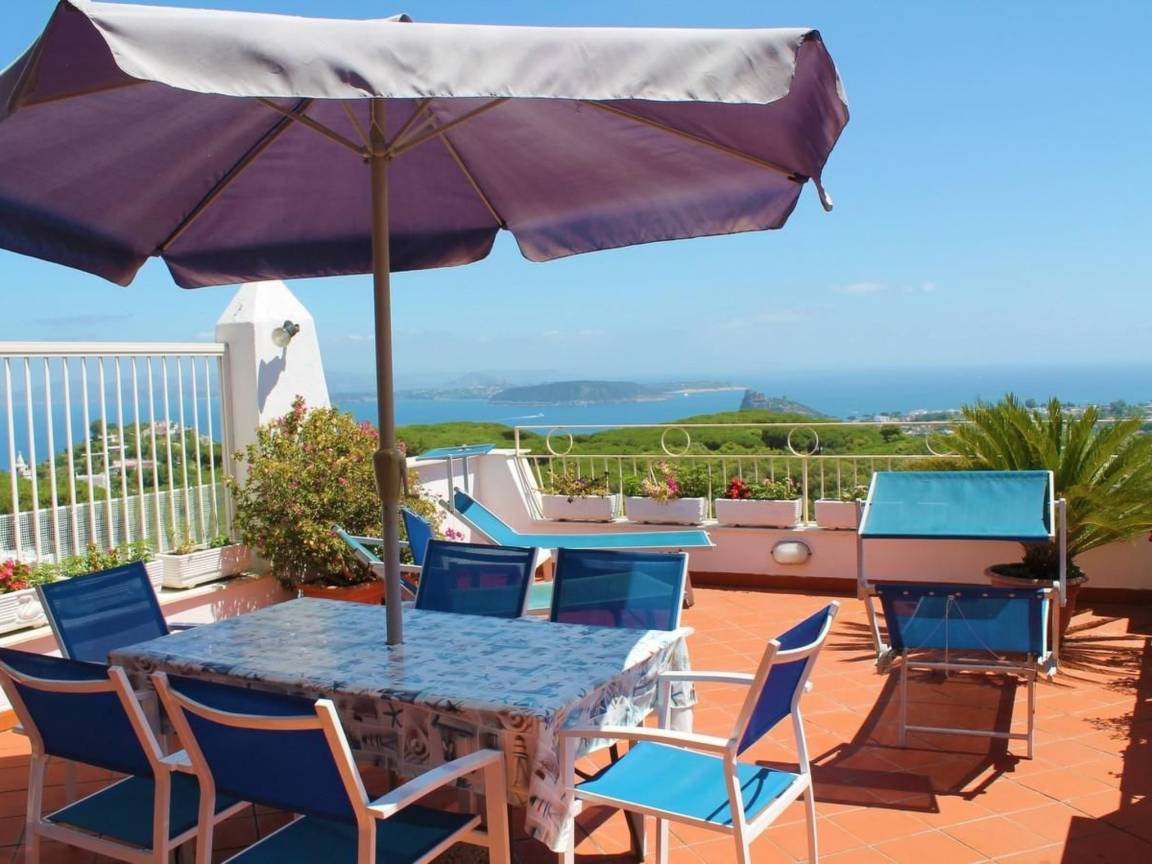 110 M² Appartement ∙ 3 Chambres ∙ 9 Personnes - Ischia