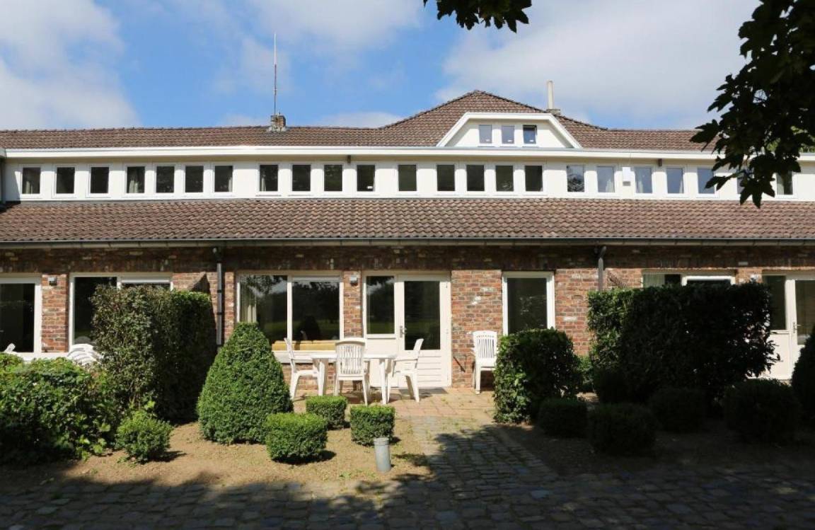 75 M² Bungalow ∙ 3 Schlafzimmer ∙ 6 Gäste - Maastricht