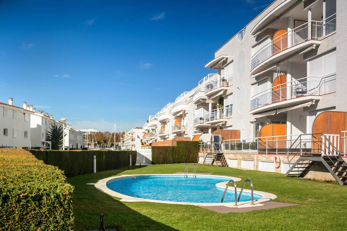 90 M² Apartamento ∙ 3 Habitaciones ∙ 6 Huéspedes - Platja d'Aro