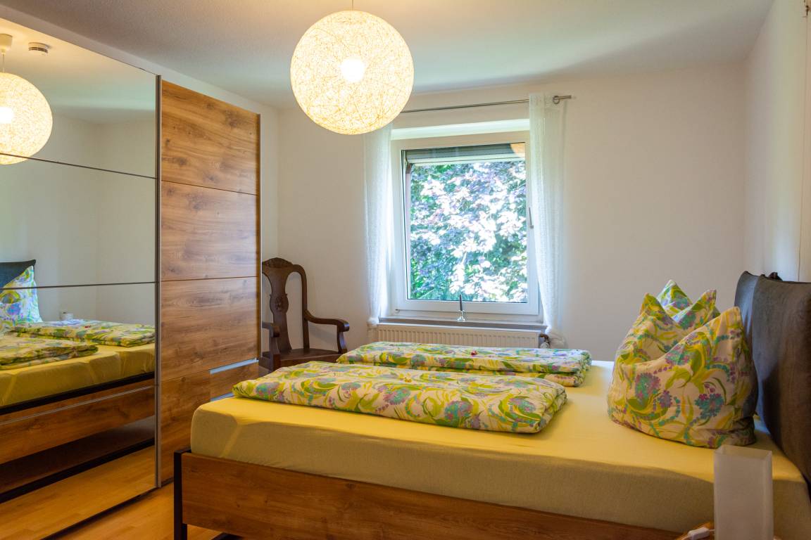 Ferienwohnung ∙ 2 Schlafzimmer ∙ 4 Gäste - Hirschberg