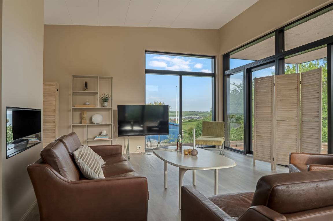 150 M² Ferienhaus ∙ 5 Schlafzimmer ∙ 10 Gäste - Lemvig