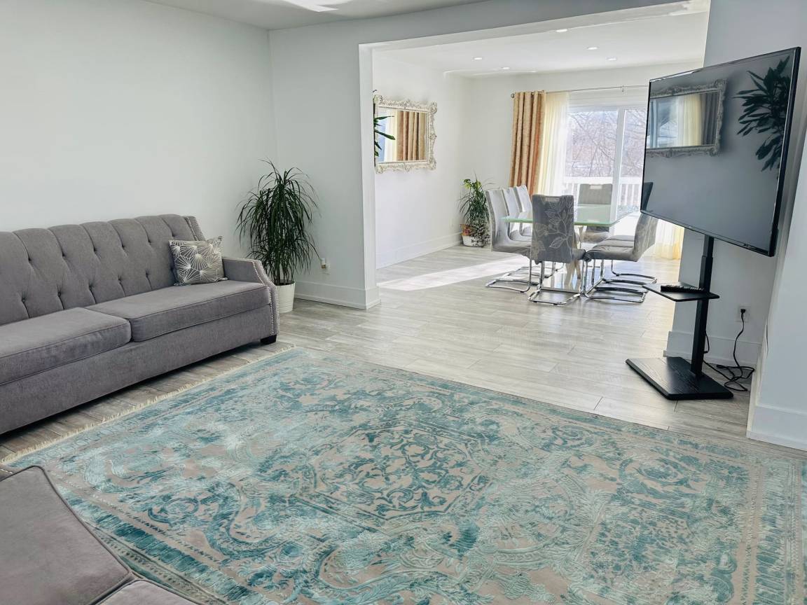 Talo ∙ 3 Makuuhuonetta ∙ 5 Vierasta - Aurora