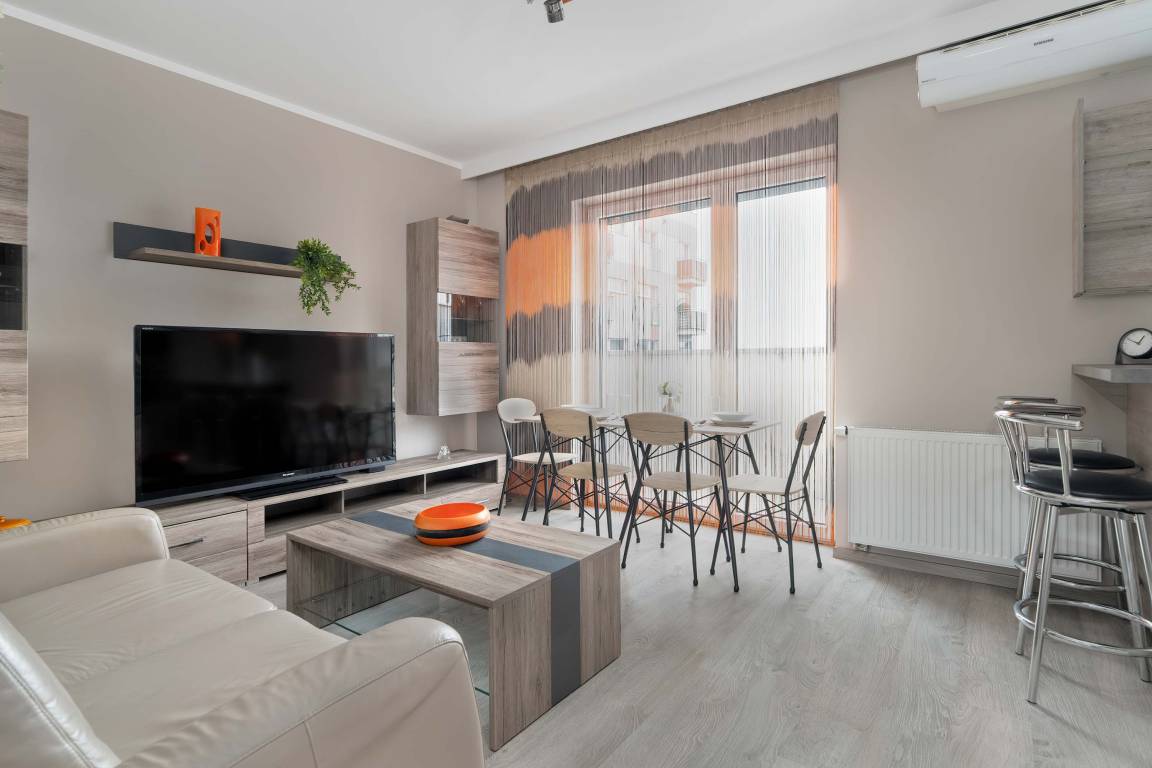 60 M² Appartamento Vacanza ∙ 2 Camere Da Letto ∙ 6 Ospiti - Poznań