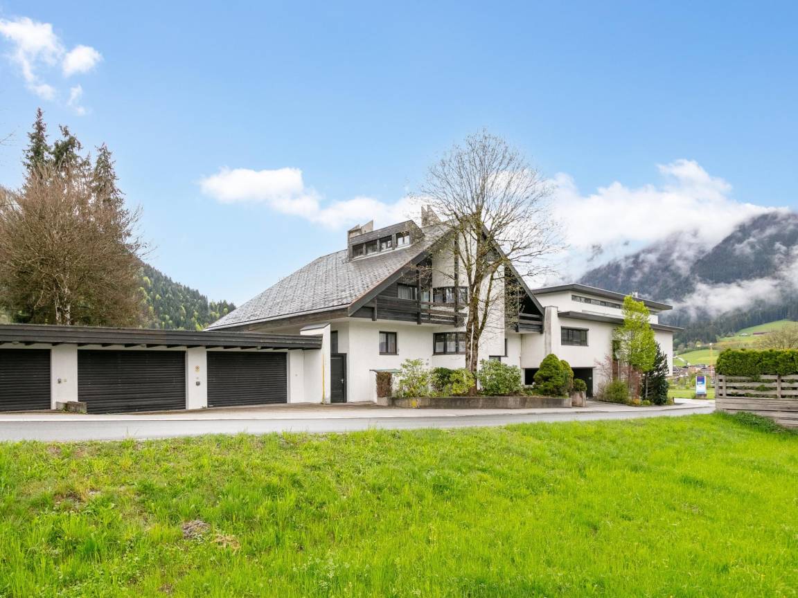300 M² Ferienhaus ∙ 6 Schlafzimmer ∙ 12 Gäste - Scheffau am Wilden Kaiser
