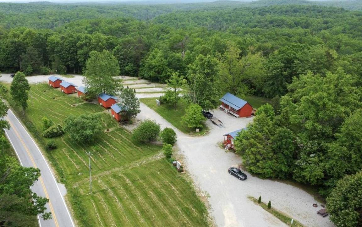 House ∙ 1 Bedroom ∙ 8 Guests - Natural Bridge, Jamestown