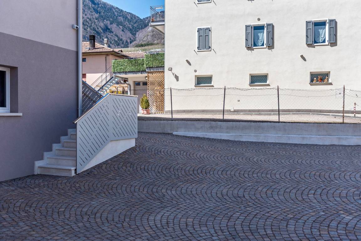 75 M² Ferienwohnung ∙ 2 Schlafzimmer ∙ 5 Gäste - Cles