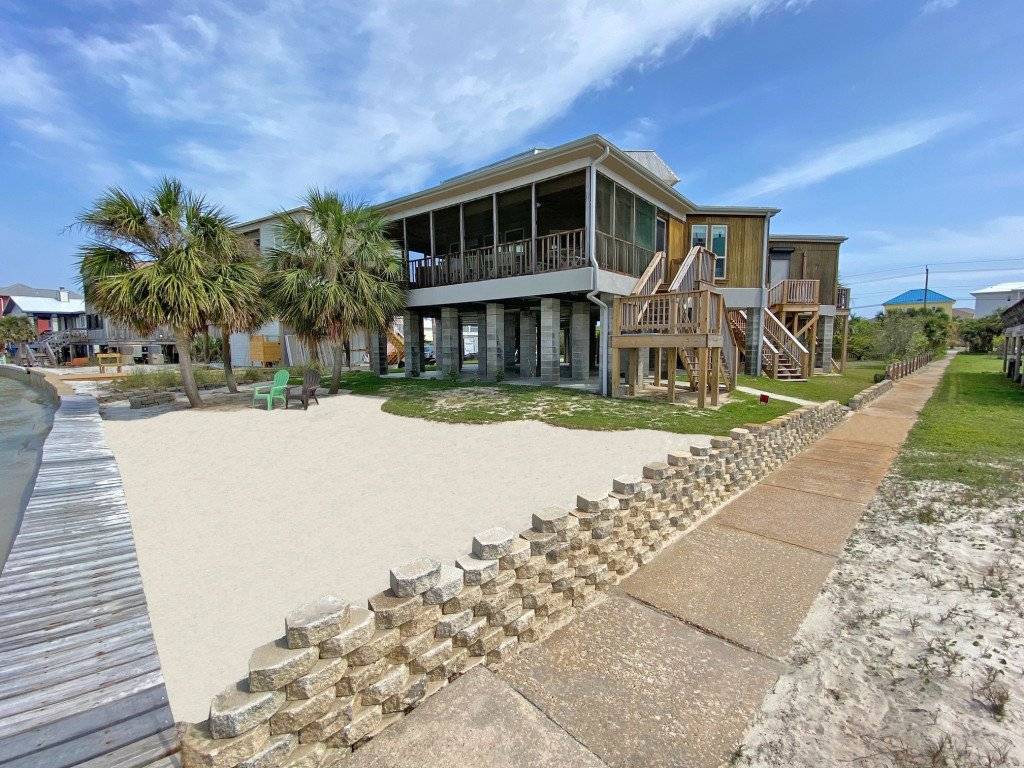 House ∙ 4 Bedrooms ∙ 8 Guests - Pensacola Beach, FL