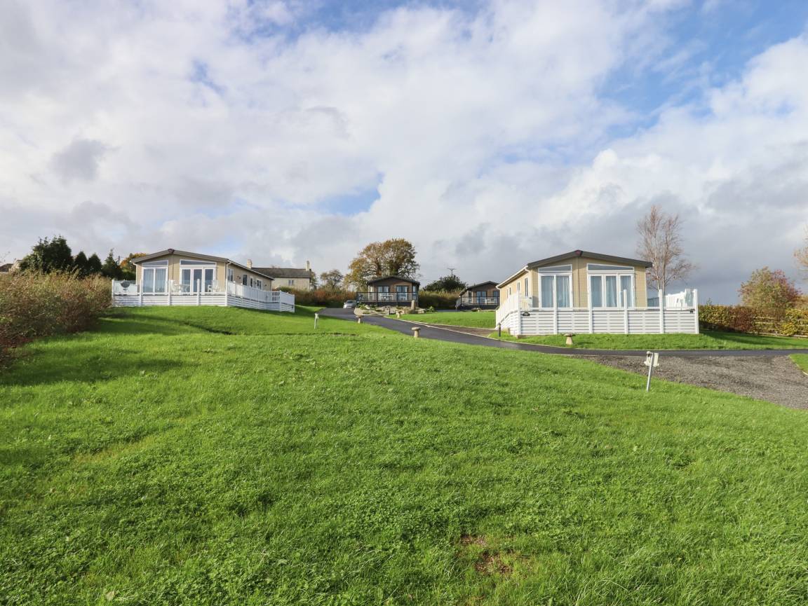 Cottage ∙ 2 Bedrooms ∙ 4 Guests - Bovey Tracey