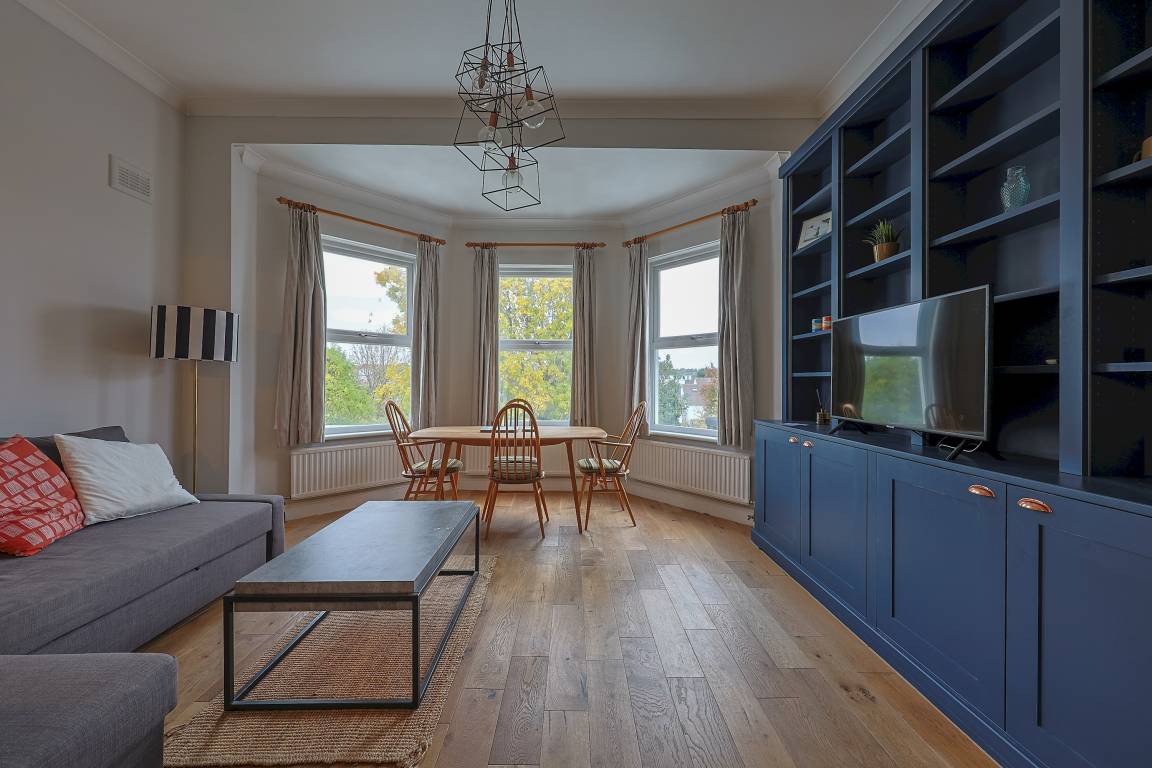 56 M² Apartment ∙ 1 Bedroom ∙ 2 Guests - London