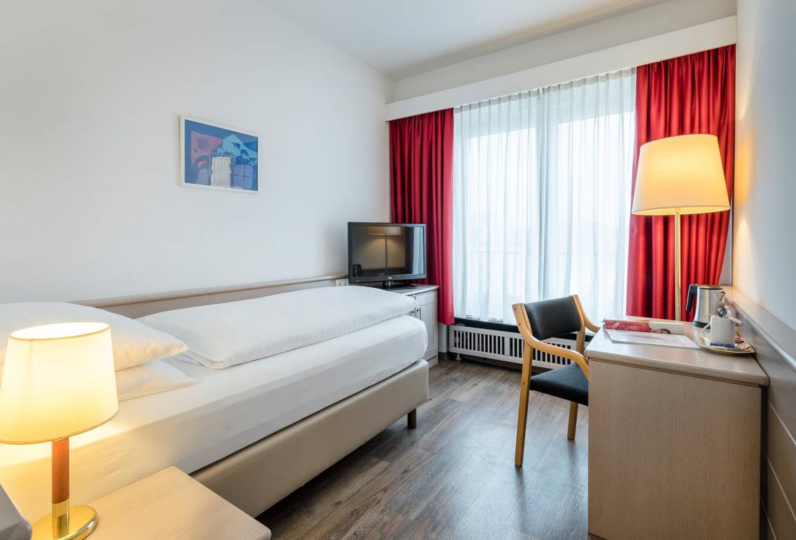 12 M² Hotel ∙ 1 Bedroom ∙ 1 Guest - Salzburg