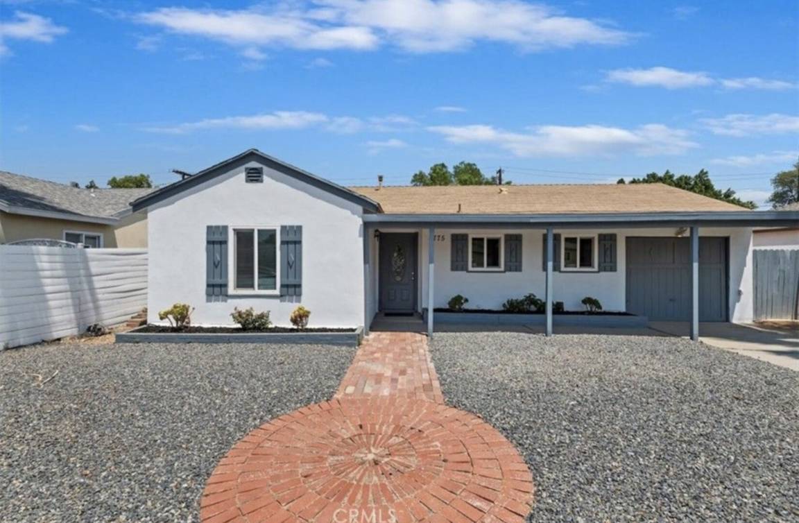 111 M² House ∙ 3 Bedrooms ∙ 7 Guests - Riverside, CA