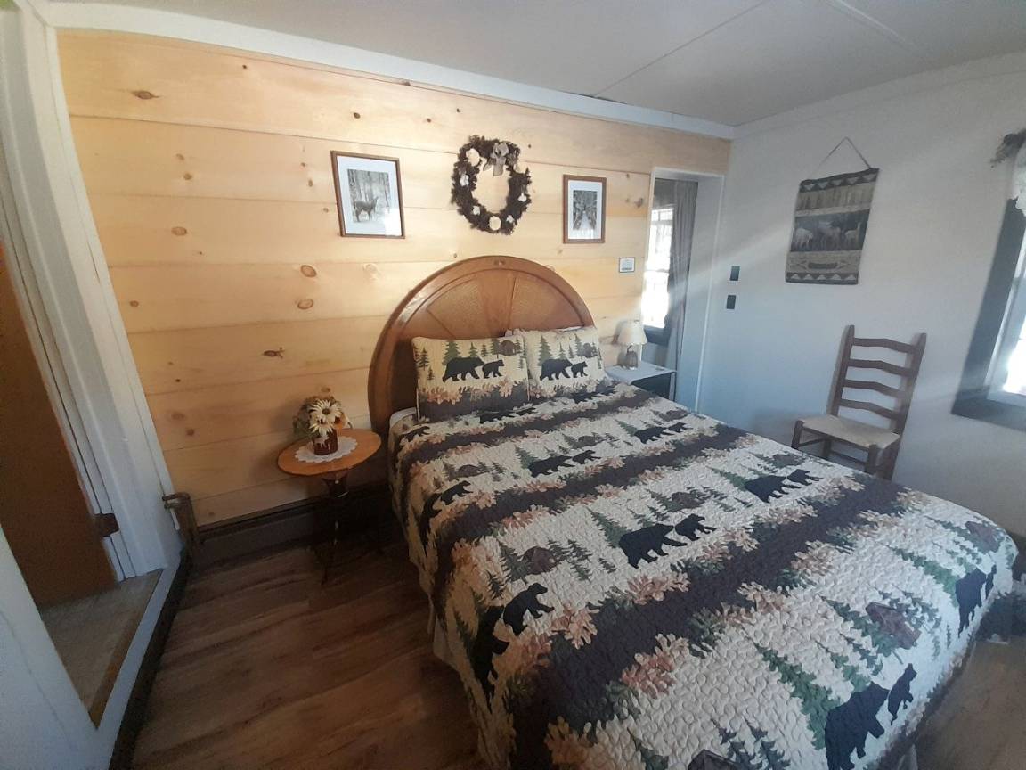 House ∙ 1 Bedroom ∙ 4 Guests - Long Lake, NY