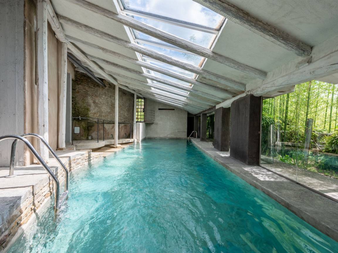 300 M² Villa ∙ 5 Schlafzimmer ∙ 12 Gäste - Alba