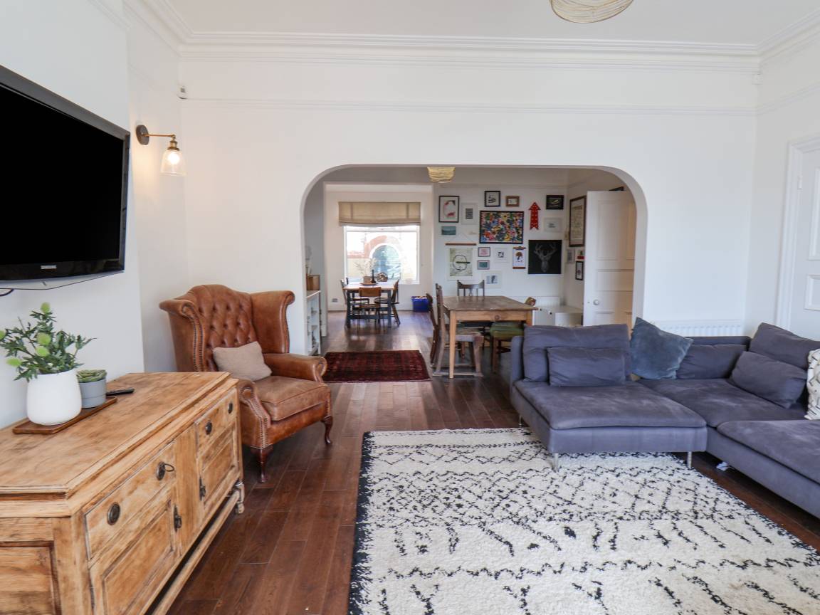 Cottage ∙ 5 Bedrooms ∙ 11 Guests - Staithes