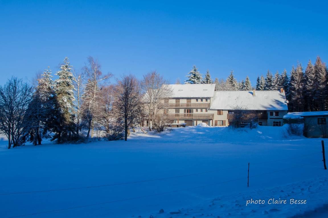 1300 M² House ∙ 12 Bedrooms ∙ 50 Guests - Nantua