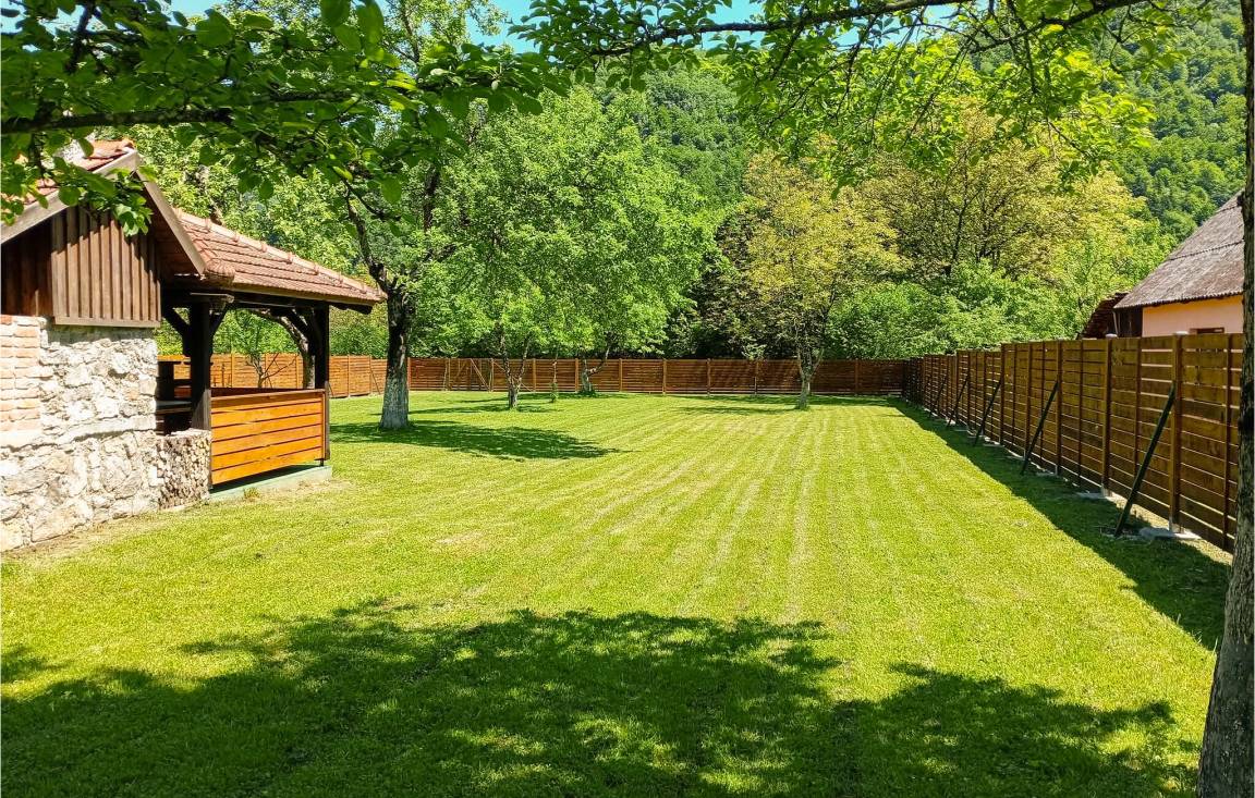 200 M² Ferienhaus ∙ 4 Schlafzimmer ∙ 9 Gäste - Kroatien