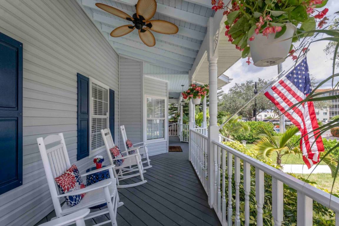 House ∙ 5 Bedrooms ∙ 10 Guests - Bradenton, FL