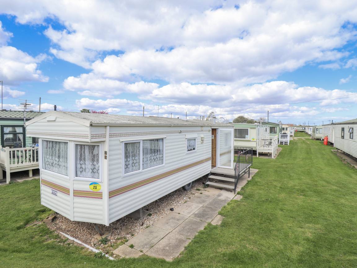 Cottage ∙ 2 Bedrooms ∙ 4 Guests - Anderby Creek