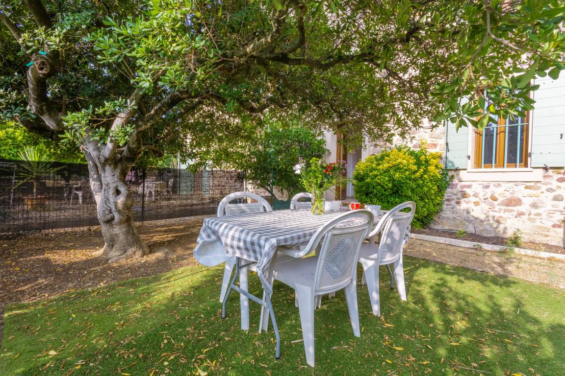 70 M² Huis ∙ 2 Slaapkamers ∙ 4 Gasten - Le Muy