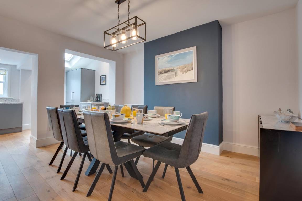 Cottage ∙ 4 Bedrooms ∙ 8 Guests - Goathland