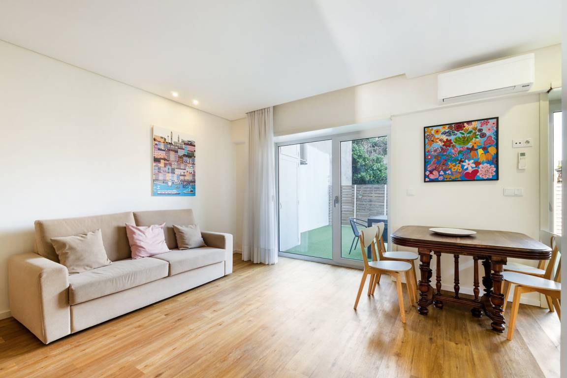 110 M² Apartamento ∙ 2 Quartos ∙ 4 Hóspedes - Porto