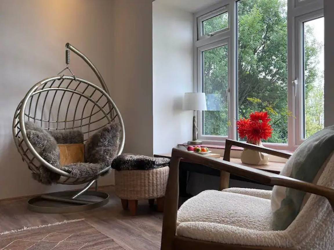150 M² Apartment ∙ 3 Bedrooms ∙ 6 Guests - Newport