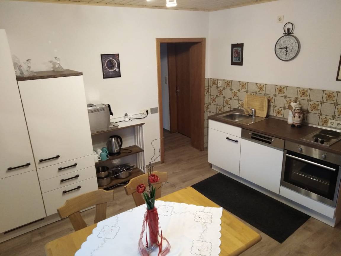 Ferienwohnung ∙ 2 Schlafzimmer ∙ 3 Gäste - Münchberg