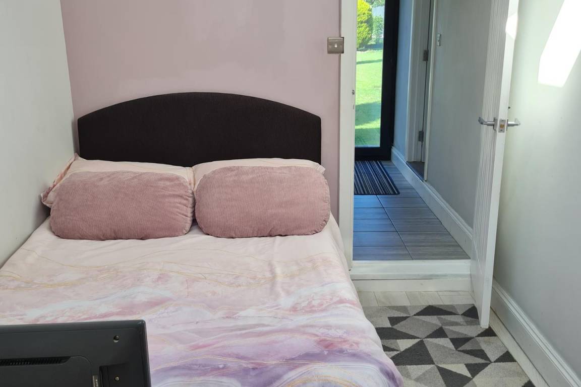 40 M² Apartment ∙ 1 Bedroom ∙ 2 Guests - London Stansted Airport (STN)