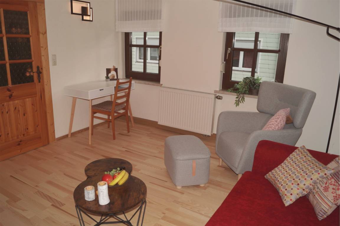 Ferienwohnung ∙ 1 Schlafzimmer ∙ 5 Gäste - Kirchenlamitz