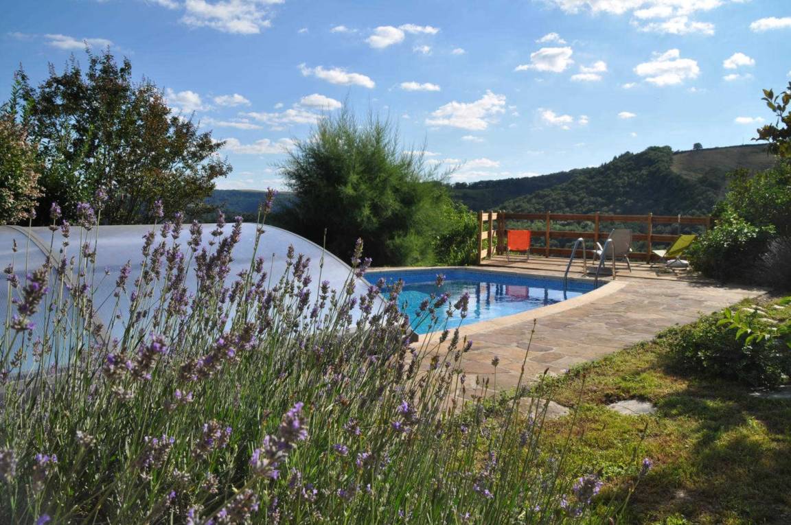 92 M² Gîte ∙ 2 Chambres ∙ 4 Personnes - Tarn