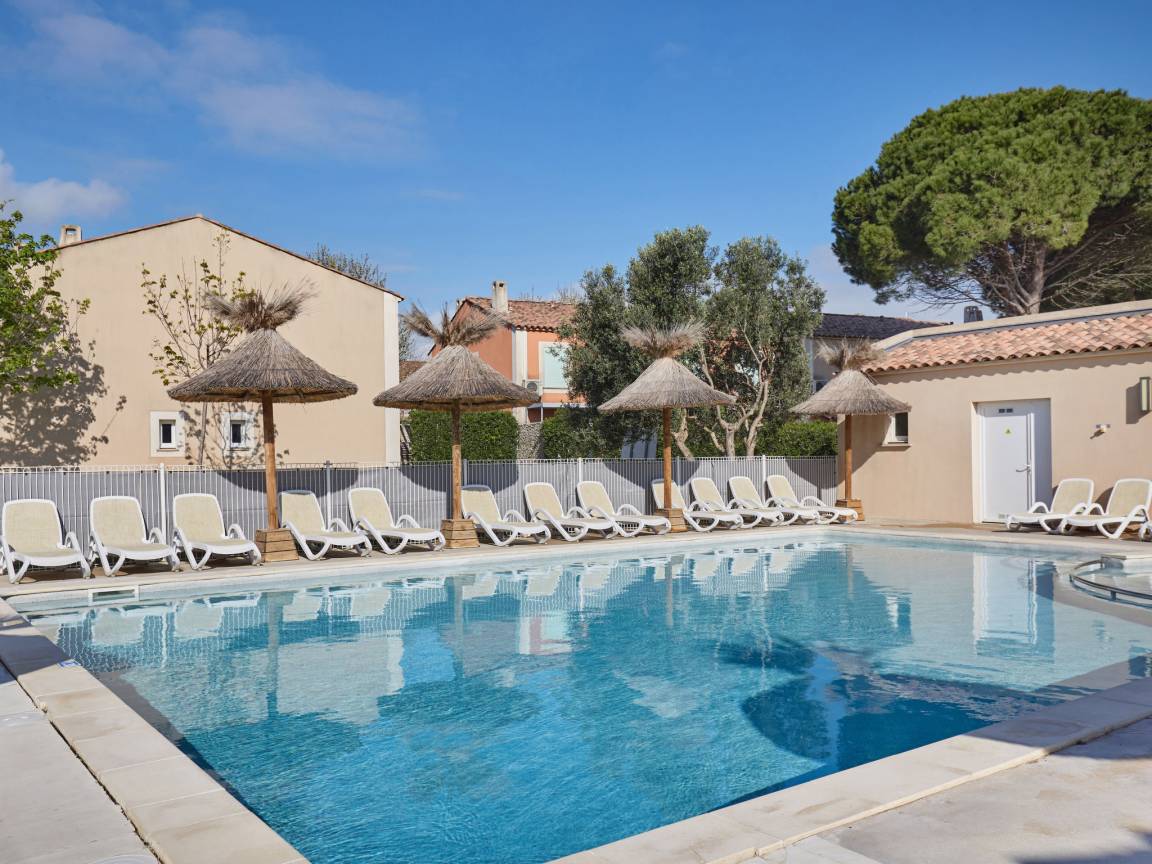 35 M² Huis ∙ 1 Slaapkamer ∙ 4 Gasten - Saint-Laurent-d'Aigouze