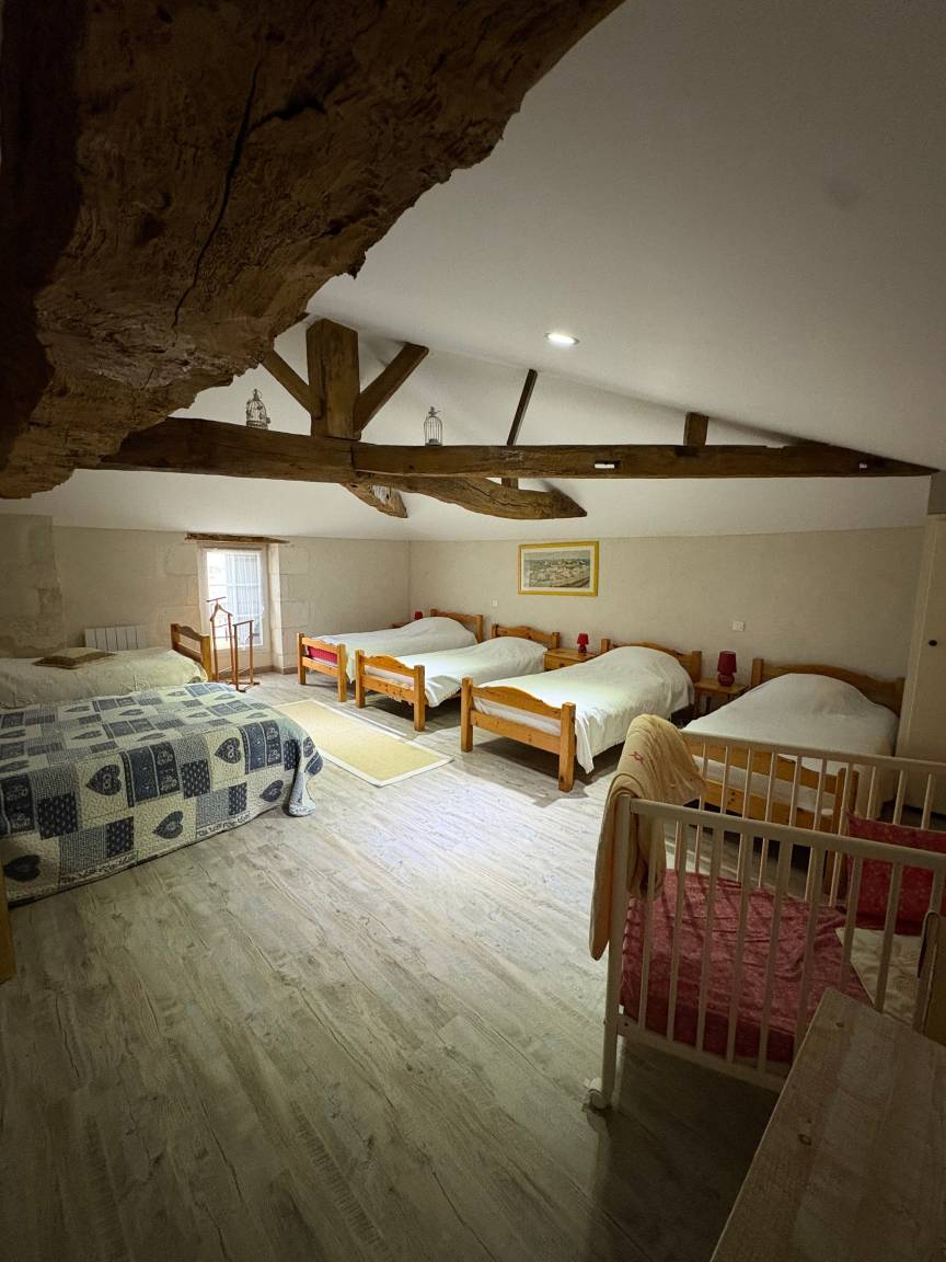 200 M² Maison De Vacances ∙ 4 Chambres ∙ 15 Personnes - Meschers-sur-Gironde