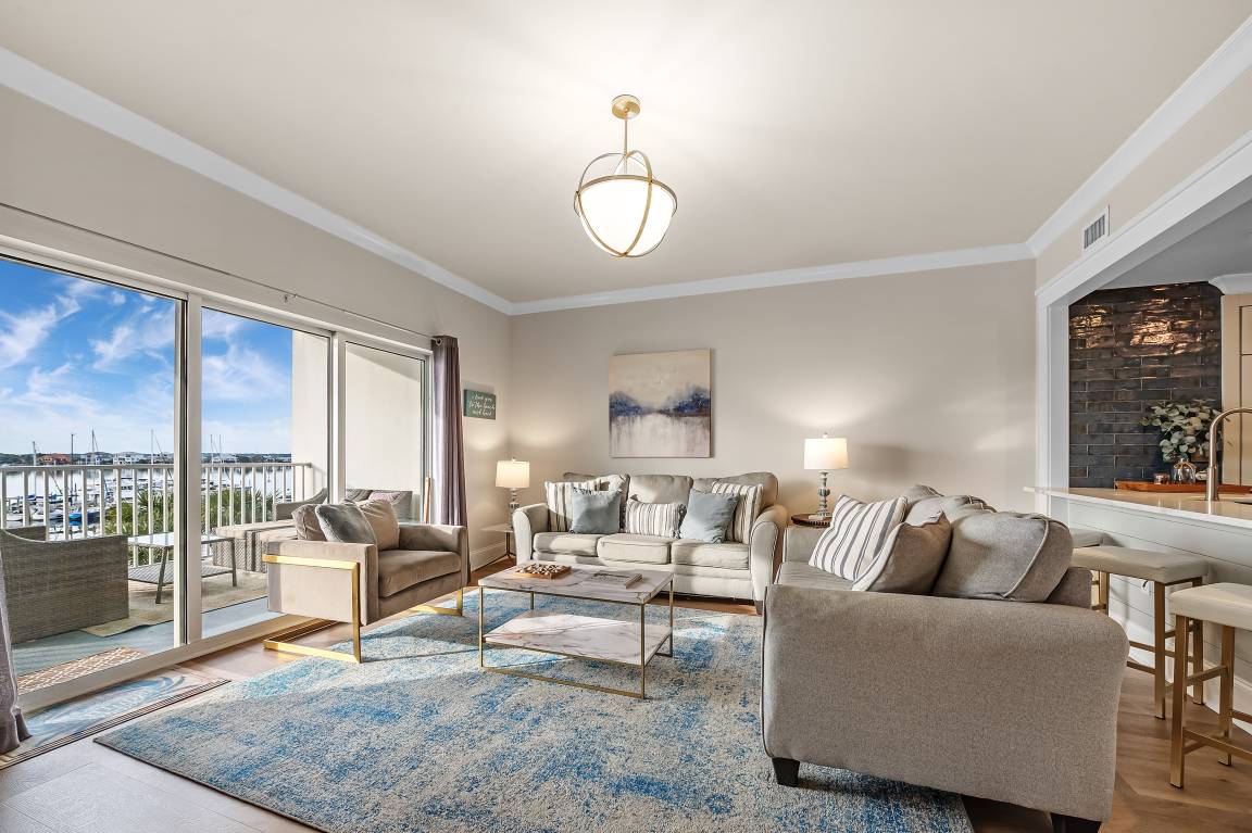124 M² Condo ∙ 2 Bedrooms ∙ 6 Guests - Pensacola Beach, FL