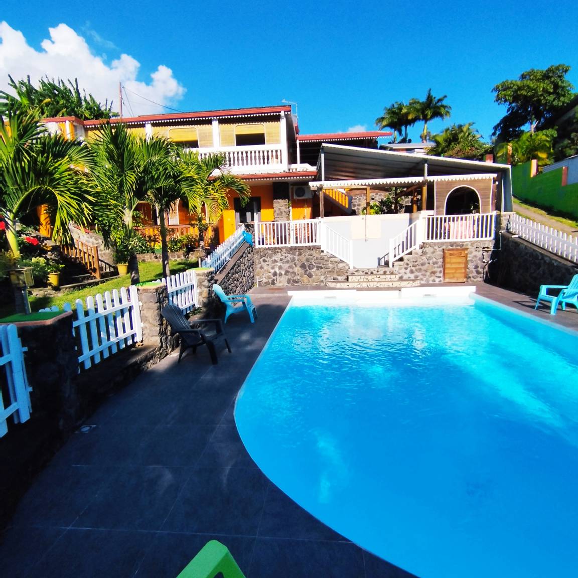 32 M² Gîte ∙ 4 Chambres ∙ 3 Personnes - Saint-Pierre