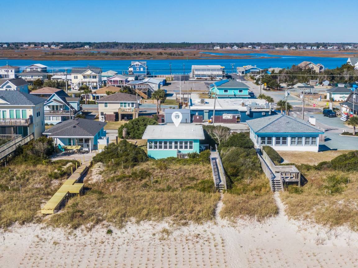 74 M² House ∙ 2 Bedrooms ∙ 4 Guests - Topsail Beach, NC