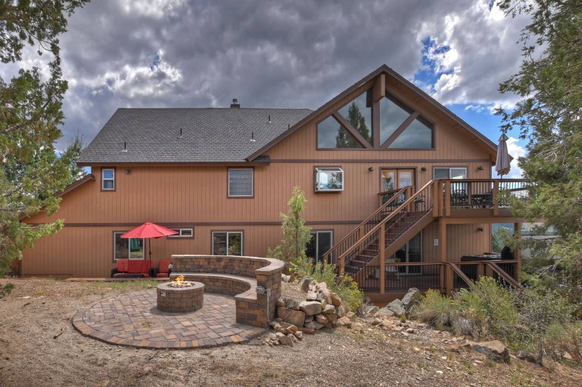 476 M² House ∙ 5 Bedrooms ∙ 16 Guests - Big Bear Lake, CA
