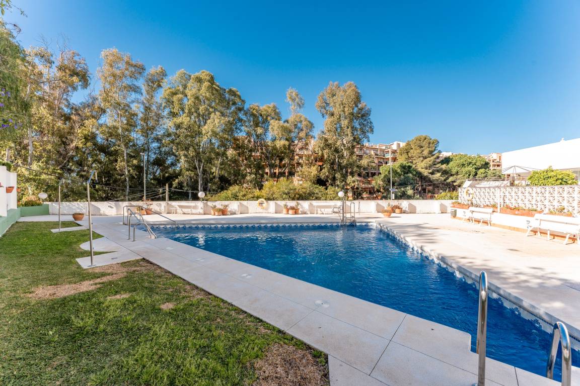 117 M² Apartment ∙ 2 Bedrooms ∙ 6 Guests - Fuengirola